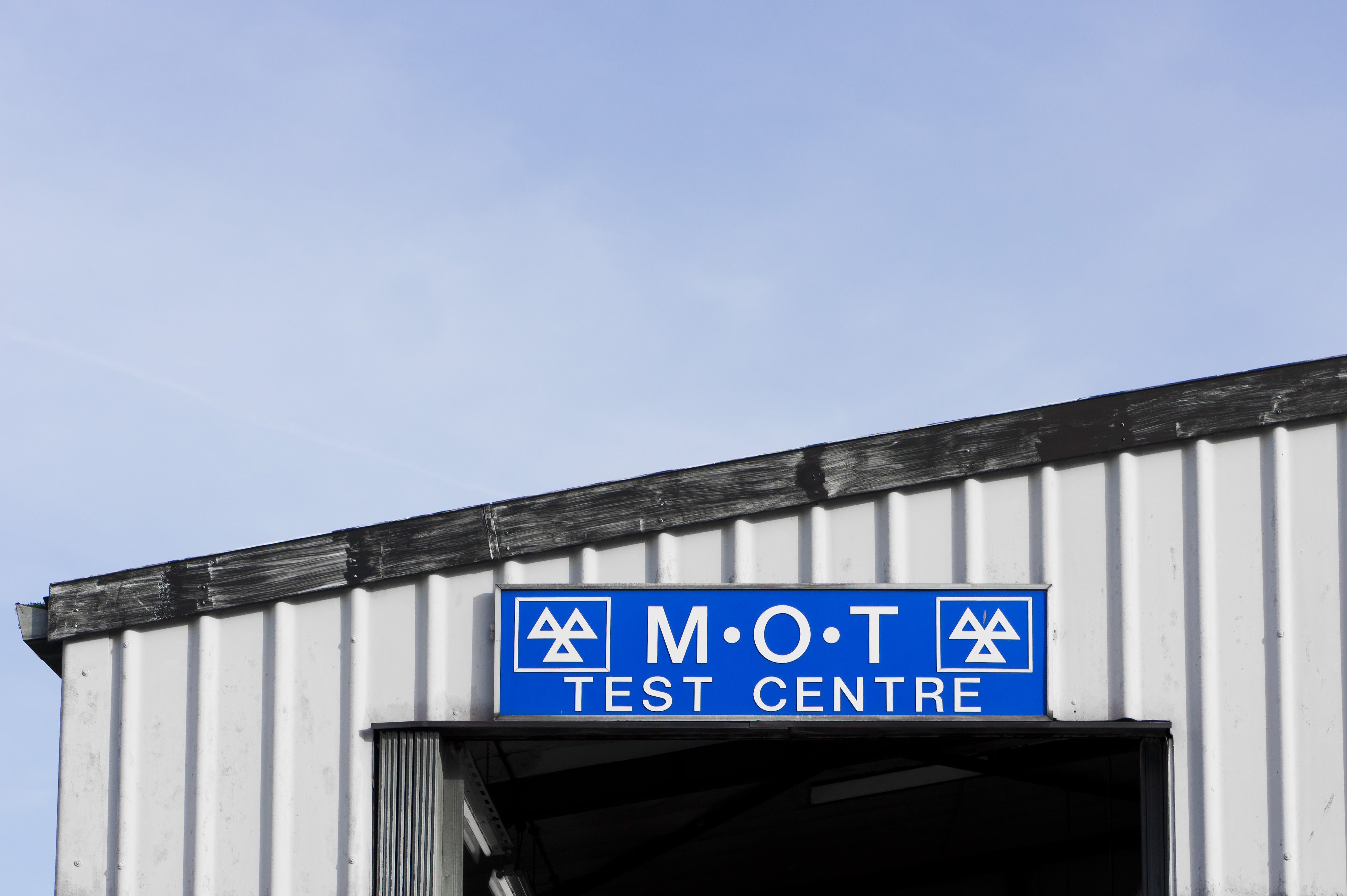 MOT Test: Everything You Need to Know – Approved Engines